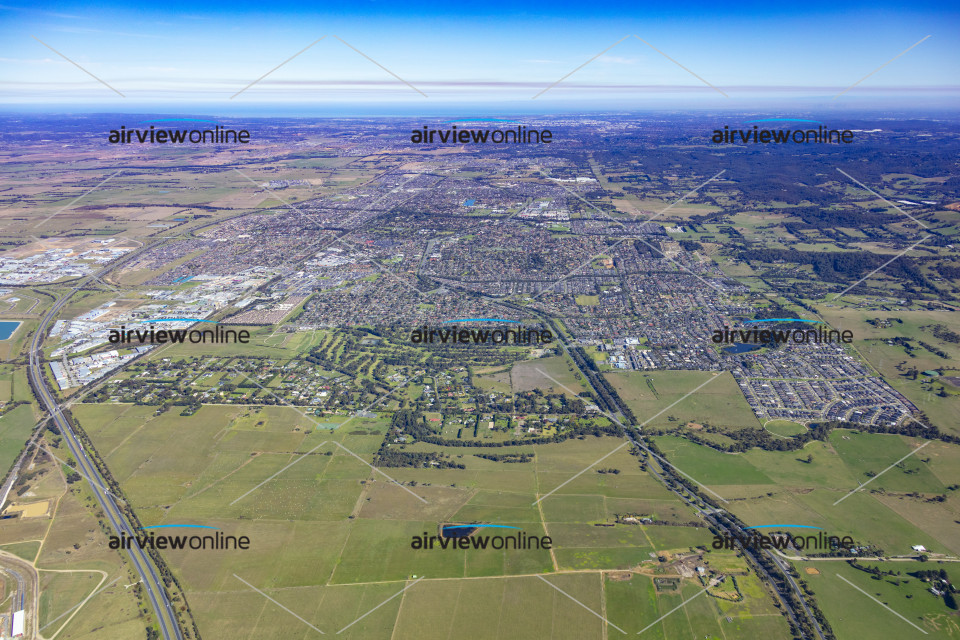 Aerial Photography Pakenham East - Airview Online