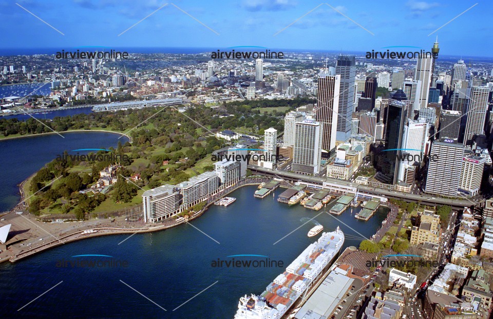 Aerial Photography South east over Circular Quay - Airview Online
